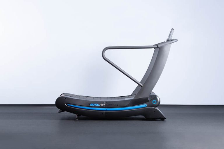 Qu’est-ce qu’un tapis roulant courbé et pourquoi en utiliser un