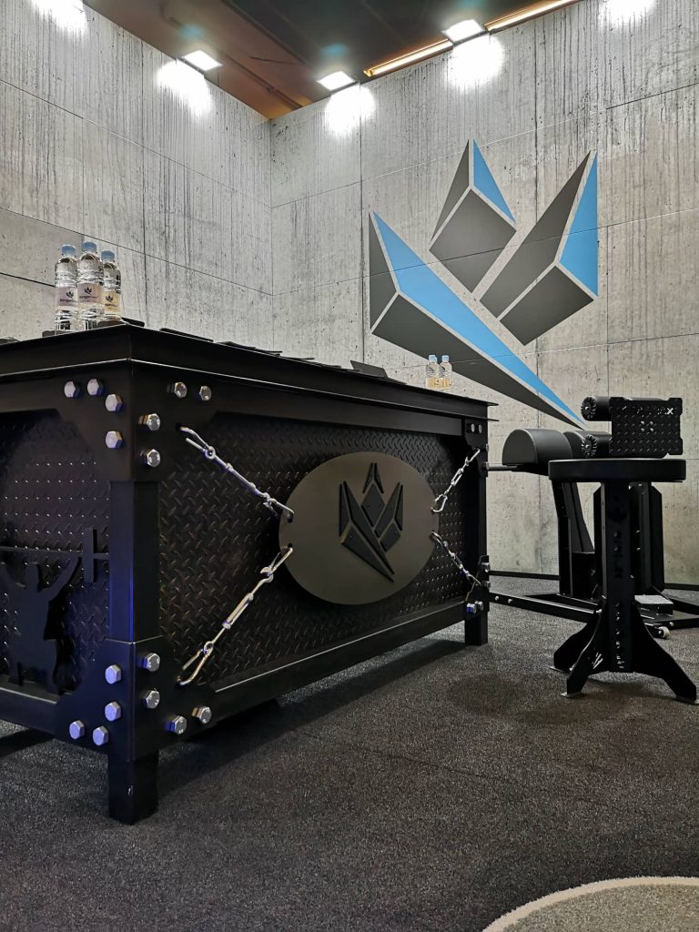 Custom equipment for Cross training boxes, Gyms and PT studios