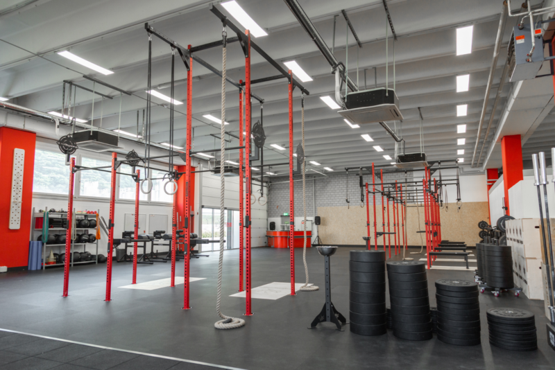Una gran sala, 4 espacios de entrenamiento diferentes - CrossFit Ketsui