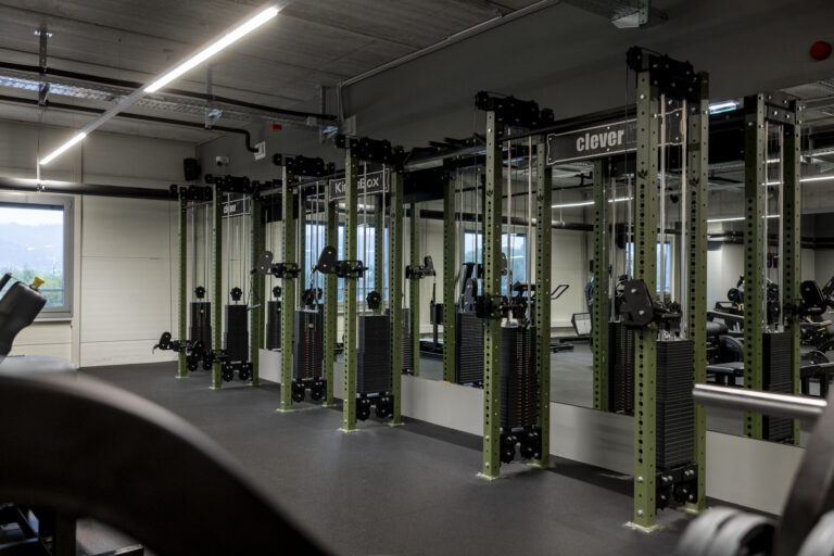 CleverFit Rudnik - gym functional fitness area by KingsBox